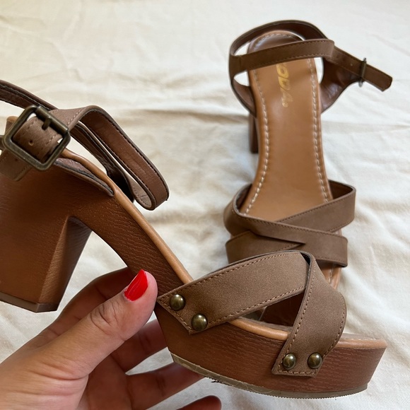 Soda | Shoes | Browntan High Heel Clogs | Poshmark